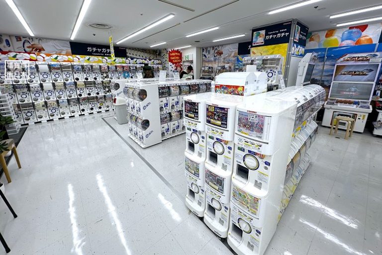 【大阪bic camera】2026難波bic camera整棟7層樓，竟然有電器outlet，附bic camera折價券 - 福寶媽衝日本